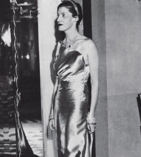 Daisy Fellowes and Her Iconic Jewelry Collection